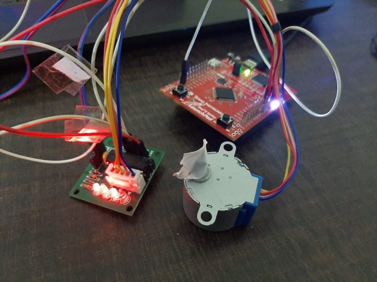 TM4C123G Tiva C LaunchPad Tutorials and Projects - ARM Cortex M4 TM4C123G Tiva C LaunchPad Tutorials and Projects - ARM Cortex M4